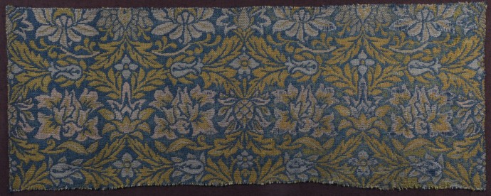 Wreath Kidderminster carpet - William Morris Gallery