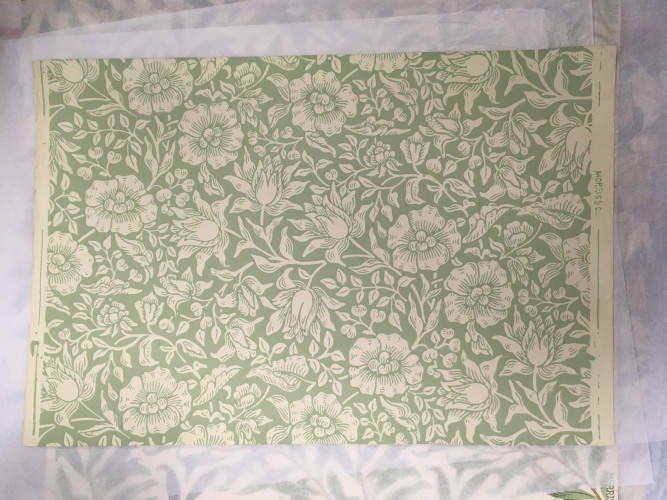 Mallow wallpaper - William Morris Gallery